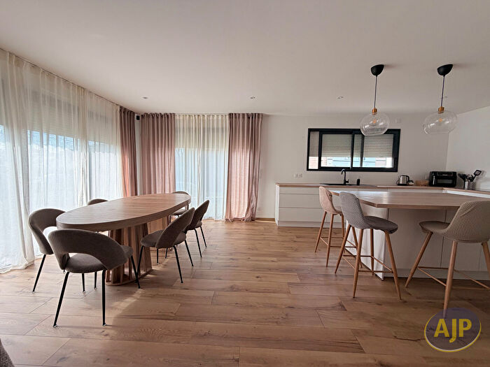 Maison 6 pièces à vendre à Sautron