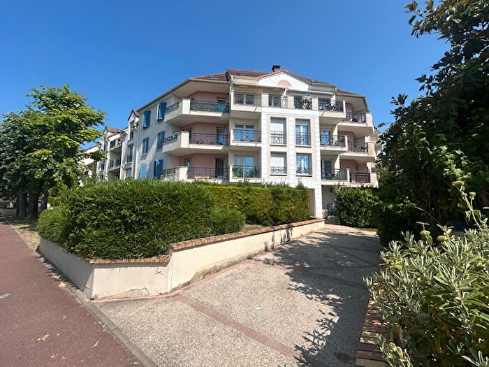 Chilly-Mazarin, Pavillons Sud : Appartement 3 pièces à vendre