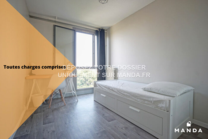 Appartement à louer - Pierrefitte-sur-Seine - 4 pièces - 3 chambres