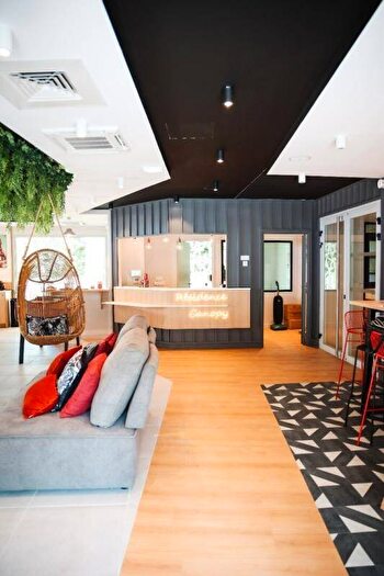 Appartement à louer - Le Hameau, Pau - 1 pièce