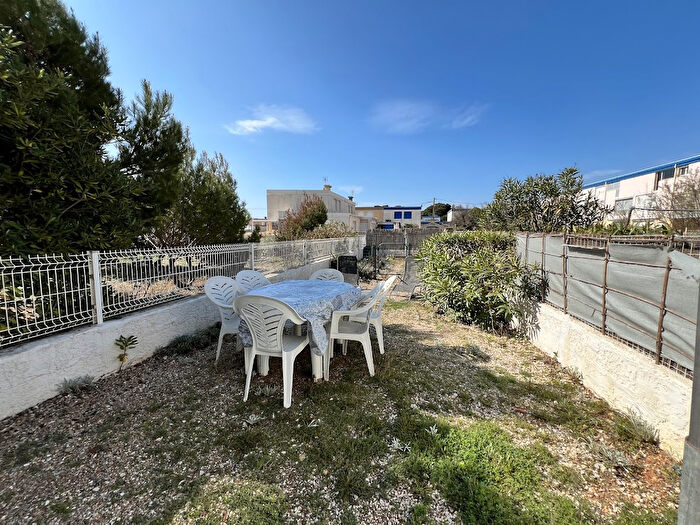 Appartement à vendre - Fleury, Saint-Pierre, Les Cabanes - 1 pièce