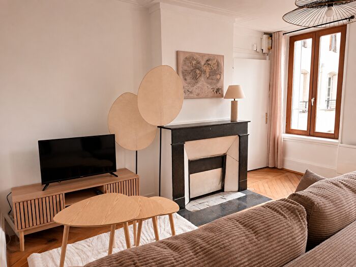 Appartement 2 pièces à louer à Nancy, Ville vieille, Léopold