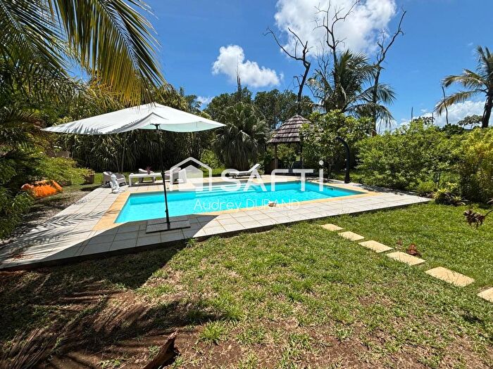 Maison à vendre - Cayenne - 7 pièces - 6 chambres