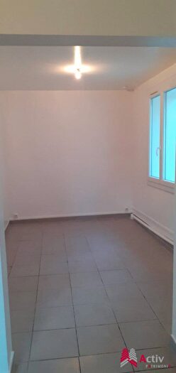 Appartement 1 pièce à Les Alyscamps-Chabourlet, Arles, à louer