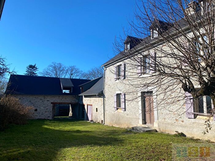 Maison à vendre - Avezac-Prat-Lahitte - 7 pièces - 2 chambres