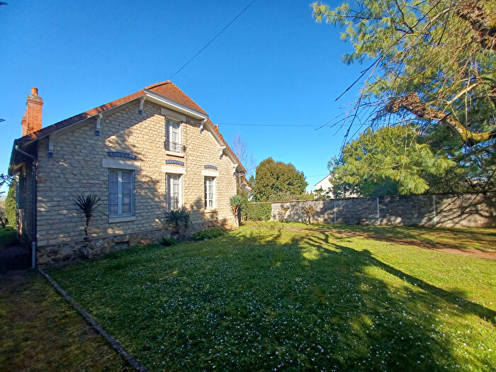 Maison à vendre - La Charité-sur-Loire - 5 pièces - 4 chambres