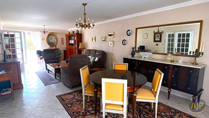 Appartement à vendre - Angers, Centre-ville, La Fayette - 4 pièces - 2 chambres