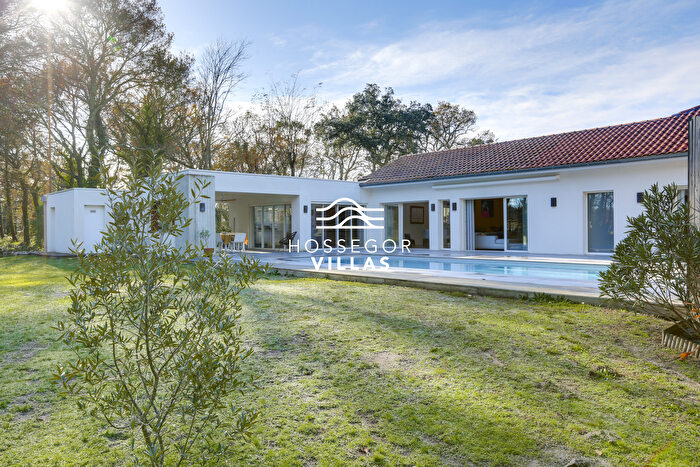 Maison à vendre - Soustons - 9 pièces - 8 chambres