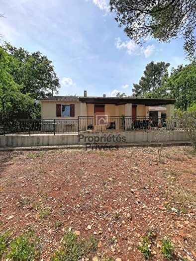 Maison 4 pièces à Garéoult, à vendre