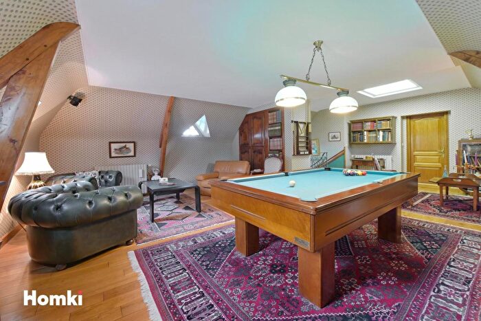 Maison 9 pièces à vendre à Mayenne, Sud Ouest