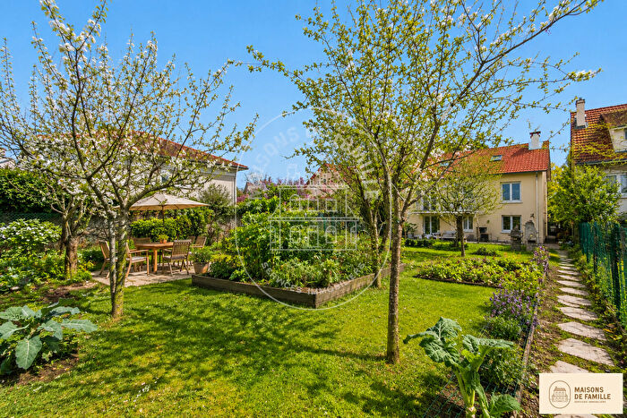 Maison 8 pièces à vendre - Rueil-Malmaison, Mazurieres