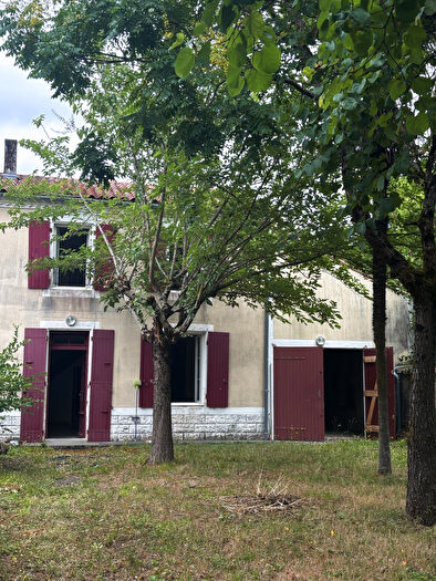 Bernay-Saint-Martin - Maison 3 pièces à louer