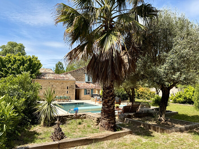 Arpaillargues-et-Aureillac : Maison 9 pièces à vendre