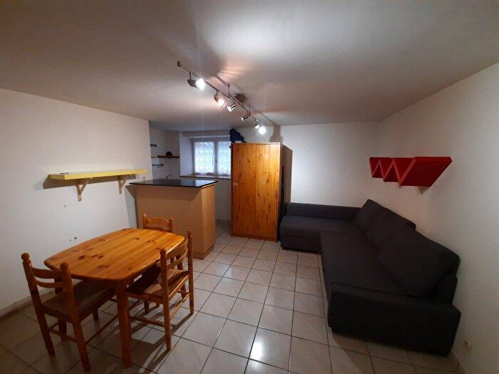 Appartement 1 pièce à Centre Ville Rive Gauche, Laval, à louer