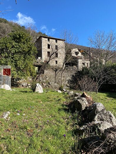 Maison à vendre - Le Vigan - 4 pièces - 2 chambres