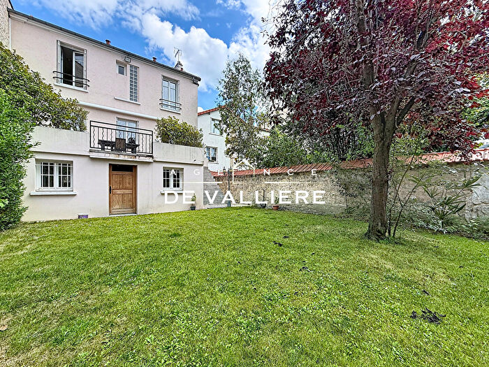 Maison 5 pièces à vendre - Nanterre, Centre-ville