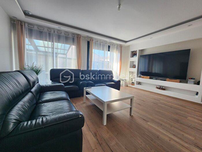 Maison à vendre - Sens, Les Chaillots - 5 pièces - 4 chambres