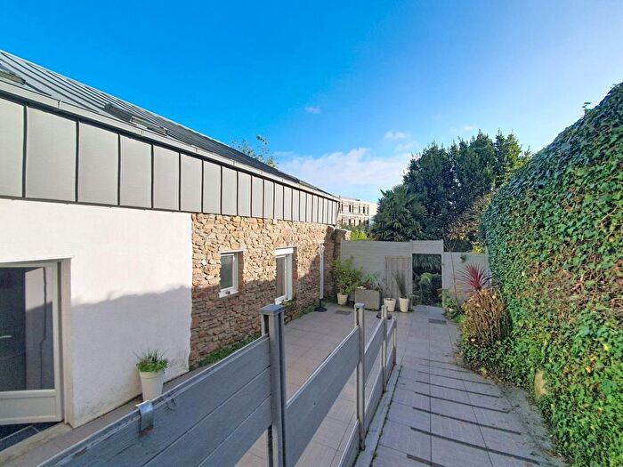Maison à vendre - Hennebont, Centre-ville, Kerbihan, La Grange, Kerlano - 8 pièces - 5 chambres