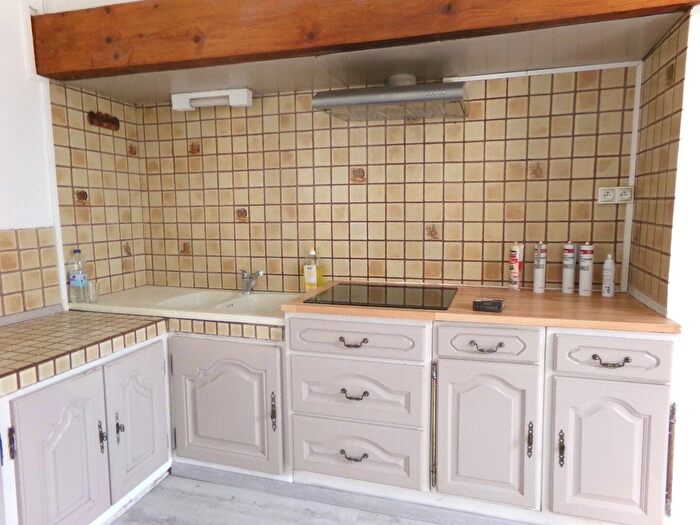 Appartement à louer - Magalas - 3 pièces - 2 chambres