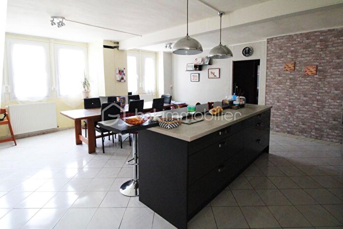 Montereau-Fault-Yonne, Ville basse : Maison 6 pièces à vendre