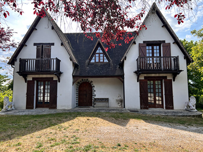 Maison 8 pièces à vendre à Livry-sur-Seine