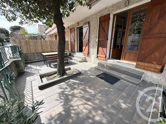 Appartement à vendre - Saint-Cyr-sur-Mer, Les Lecques, Caylar, Cap Saint-Louis, Plage - 3 pièces - 2 chambres