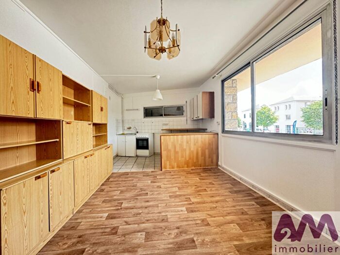 Appartement à louer - Clermont-Ferrand - 2 pièces - 1 chambre