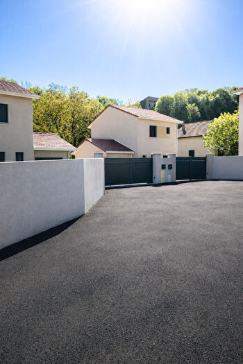 Maison à vendre - Viriville - 5 pièces - 4 chambres