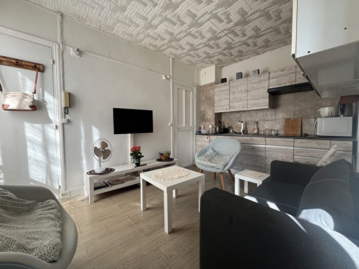 Gentilly, Le Plateau : Appartement 2 pièces à louer