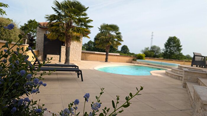 Maison 5 pièces à vendre à Saint-Denis-lès-Bourg