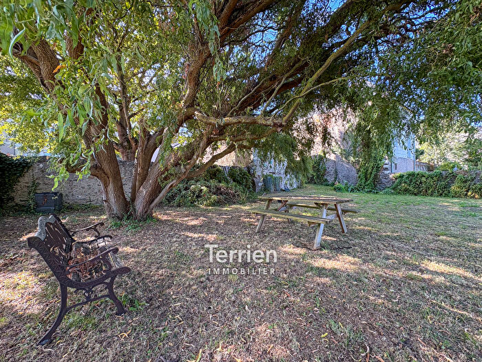 Maison à vendre - Chalonnes-sur-Loire - 6 pièces - 4 chambres