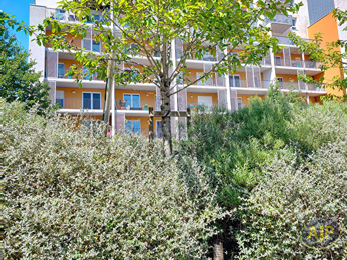 Saint-Nazaire, Saint-Marc : Appartement 2 pièces à vendre