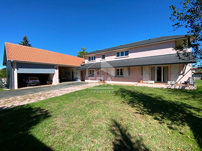 Maison à vendre - Barbazan-Debat - 9 pièces - 4 chambres