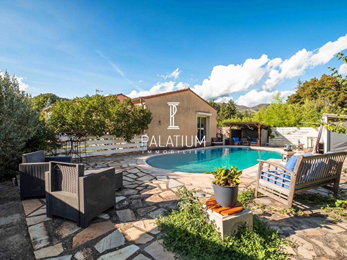 Maison à vendre - Digne-les-Bains - 5 pièces - 4 chambres