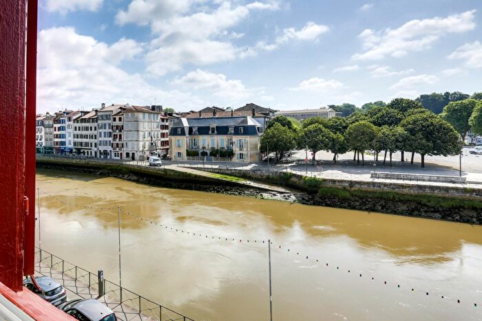 Appartement 2 pièces à vendre à BayonneBayonaBaiona, Centre-ville, Hôtel de Ville