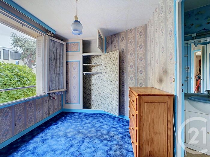 Issy-les-Moulineaux, Les Epinettes, Le Fort, Les Hauts d'Issy : Appartement 2 pièces à vendre