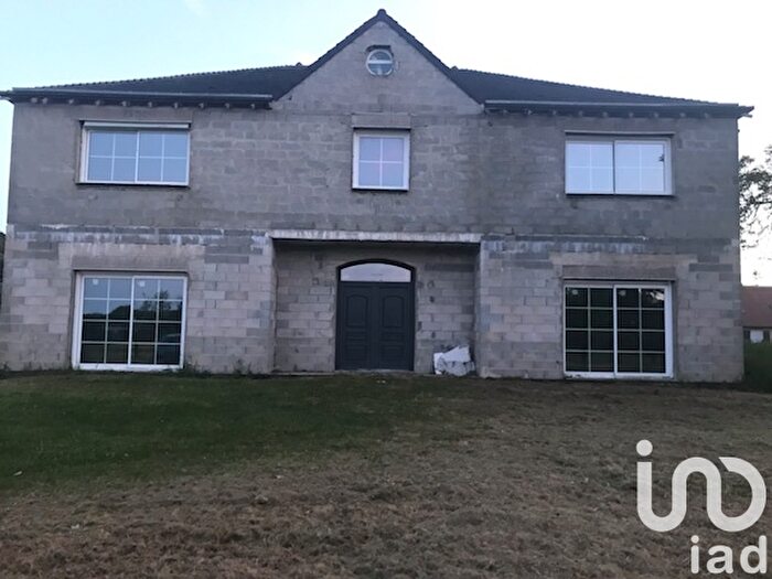 Maison à vendre - Saint-Lubin-des-Joncherets - 8 pièces - 6 chambres