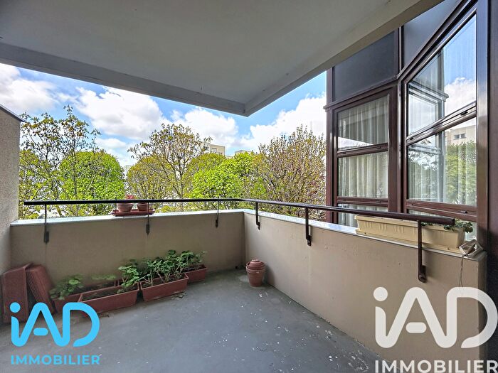 Appartement à vendre - Noisiel, Ville nouvelle - 4 pièces - 2 chambres