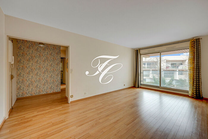 Appartement à vendre - Saint-Cloud, Centre-ville - 2 pièces - 1 chambre