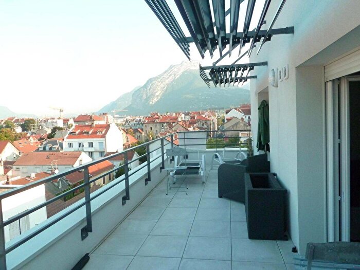 Appartement 3 pièces à Berriat-Ampere, Grenoble, à louer