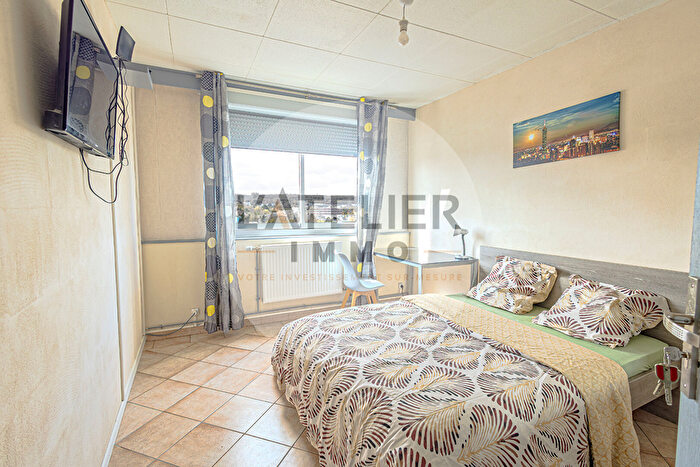 Appartement à vendre - Vand uvre-lès-Nancy, Centre-ville, Vandoeuvre Nations - 5 pièces - 5 chambres