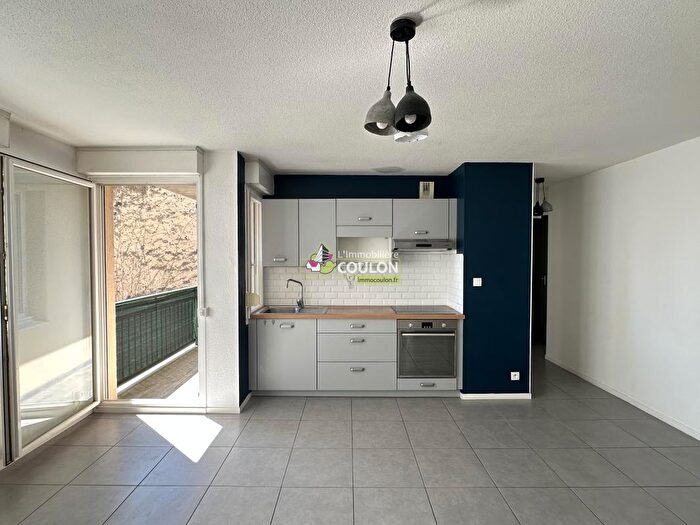 Clermont-Ferrand, Jaude, Fontgiève Saint-Alyre - Appartement 2 pièces à louer