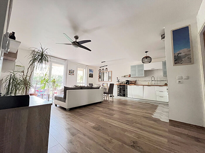 Appartement à vendre - Fontenay-le-Fleury, Soleil Levant - 4 pièces - 2 chambres