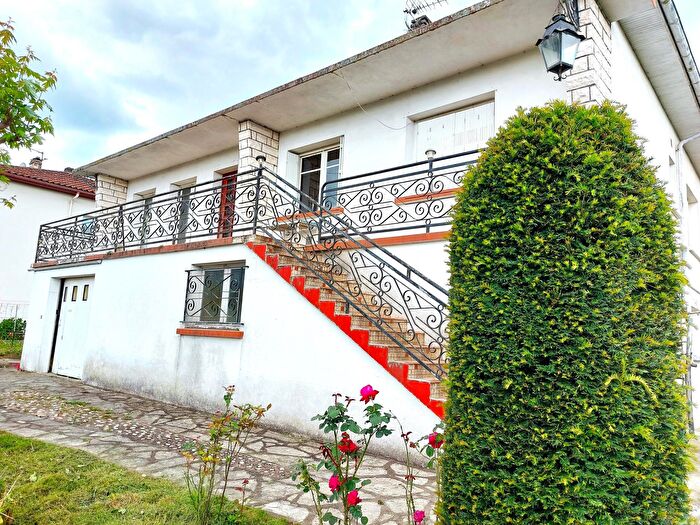 Maison à vendre - Pujols - 5 pièces - 4 chambres