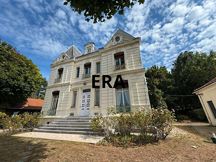 Maison à vendre - Calais, Petit Pays - 11 pièces - 8 chambres