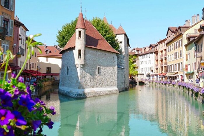 Appartement à vendre - Annecy, Mandallaz, Prairie, Vovray - 2 pièces - 1 chambre