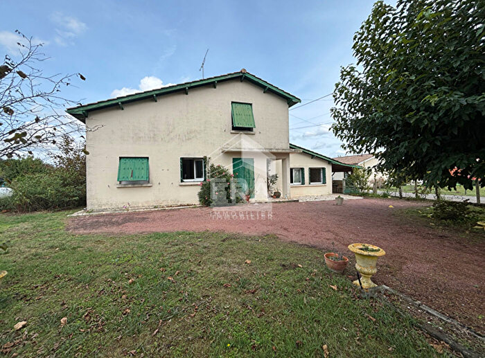 Maison à vendre - Virsac - 6 pièces - 3 chambres