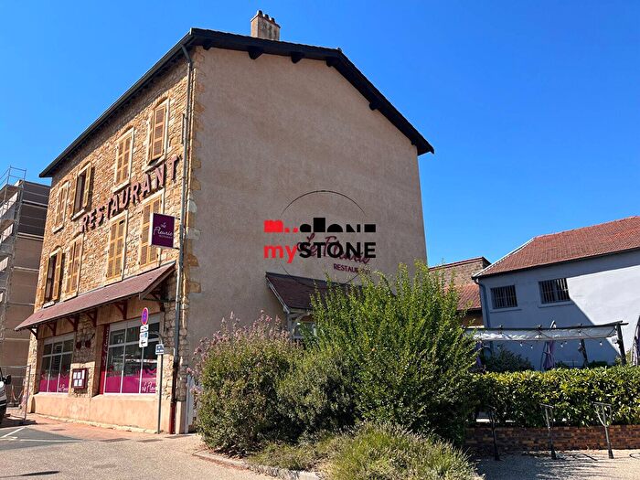 Appartement à louer - centre Ville-La Chartonnière-La Barre, Villefranche-sur-Saône - 2 pièces - 1 chambre