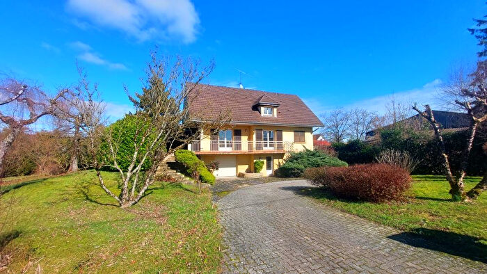 Maison à vendre - Mathay - 11 pièces - 5 chambres