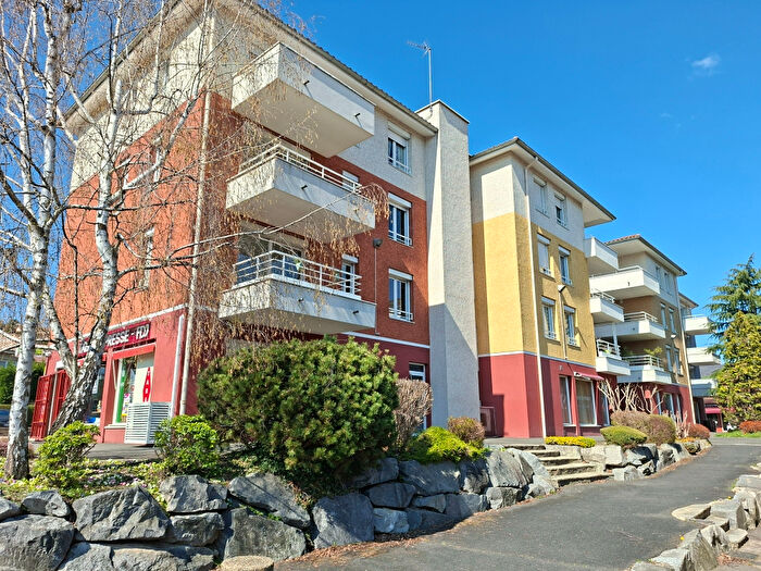 Appartement à vendre - Sorbiers - 4 pièces - 2 chambres